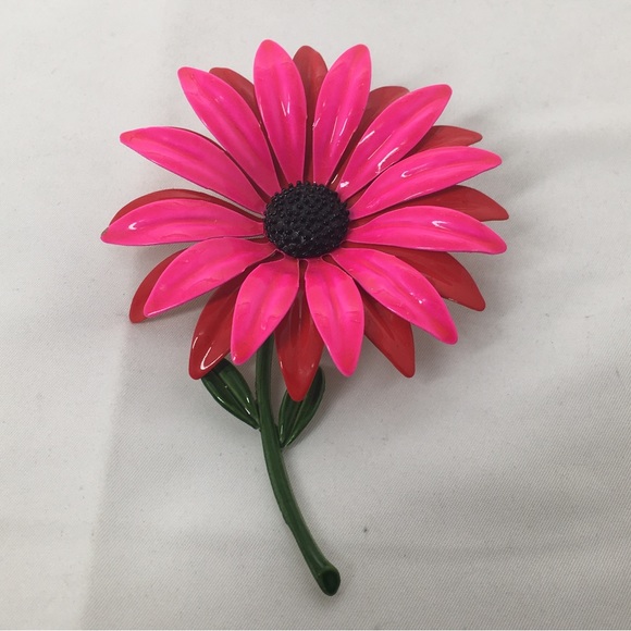Unmarked | Jewelry | Vintage 959196 Large Hot Pink Metal Enamel Floral ...